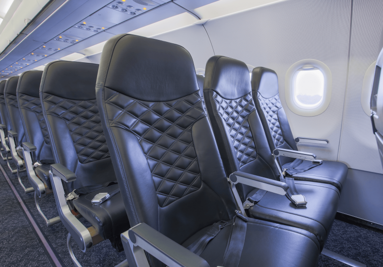 Airbus A320-233 - Titan Airways