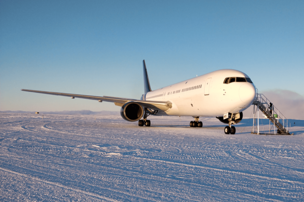Flights to the Antarctic - Titan Airways