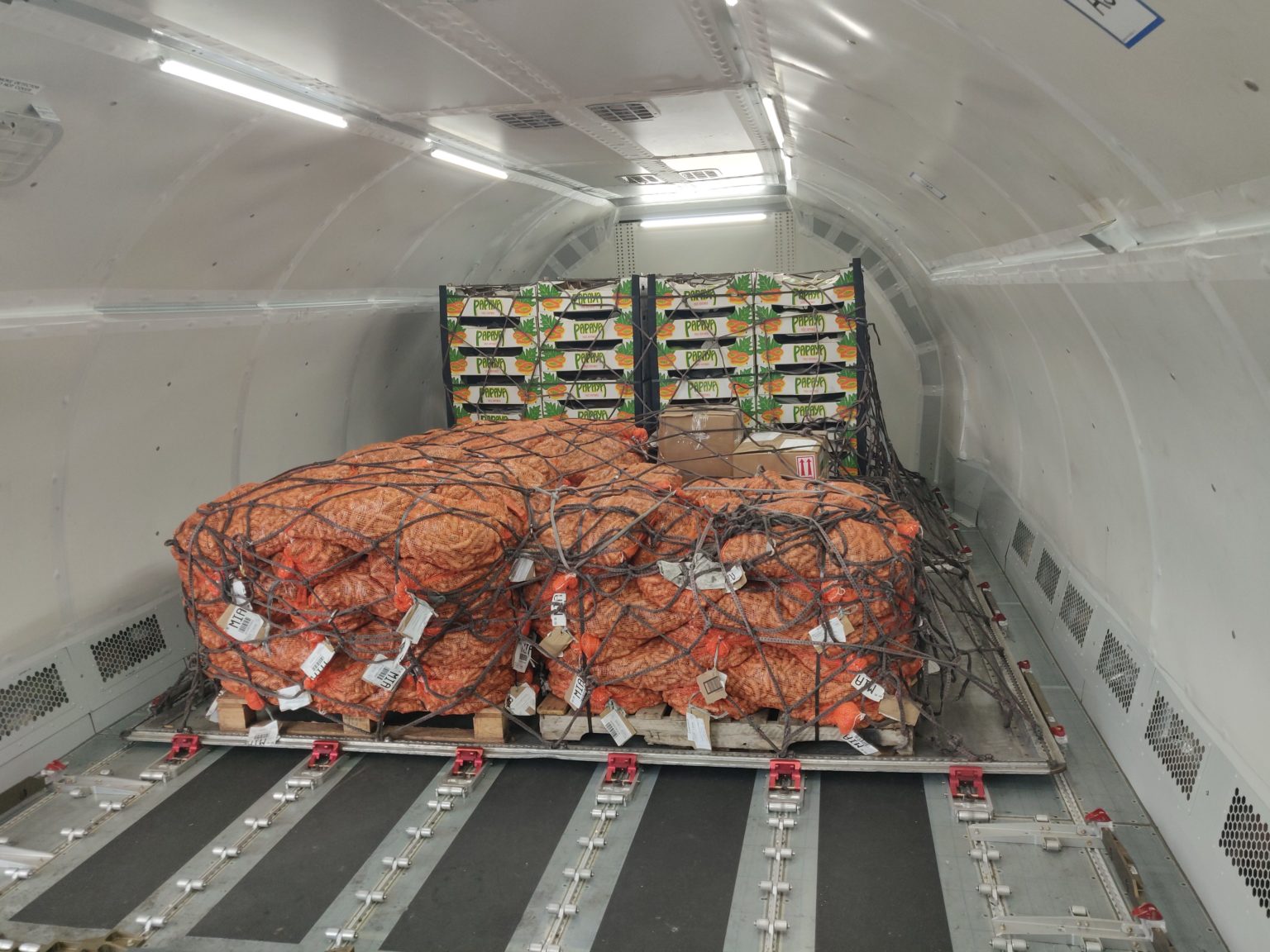 Airbus A321P2F - Titan Airways